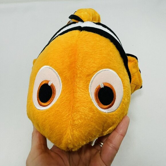 Disney | Toys | Original Disney Pixar Finding Nemo Dory Fish Plush Toy ...